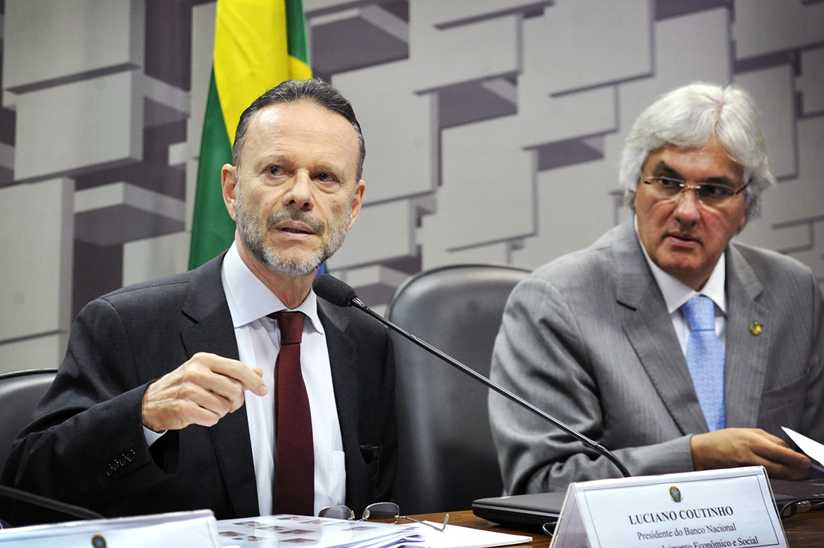 Luciano Coutinho was questioned on transparency, control mechanisms and ...